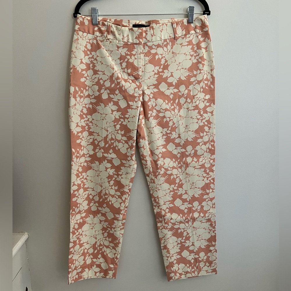 Talbots Cream And Pink Floral Signature Capris Size 8 - Gem